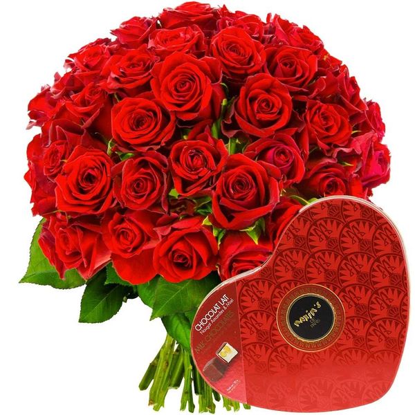 Cadeaux Gourmands "60 ROSES ROUGES + COEUR ROUGE DE CHOCOLATS ...