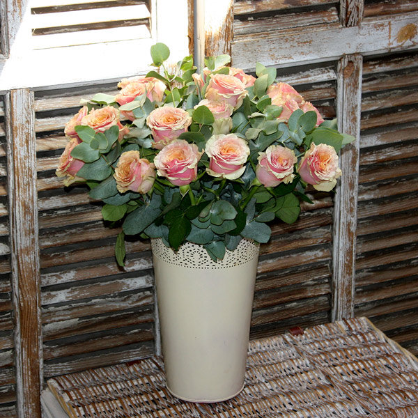 Bouquet de roses "MABELLA" - Livraison Express | Florajet
